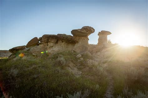Hiking Trail Review Badlands Trail Dinosaur Provincial Park Ab Explore Magazine