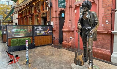 Phil Lynott Statue Dublins Tribute To Thin Lizzys Legend