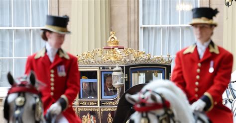 찰스 3세 英국왕과 황금마차 탄 尹대통령…공식 국빈 일정 개시