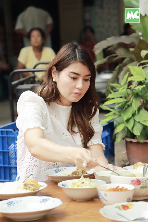 သင်္ကြန် အကြိုနေ့မှာ လူ ၁ ၀၀၀ စာ စတုဒိသာ ကျွေးခဲ့တဲ့ မျိုး