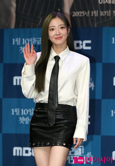 로맨스 장인 이세영 다시 쓰는 첫사랑 서사