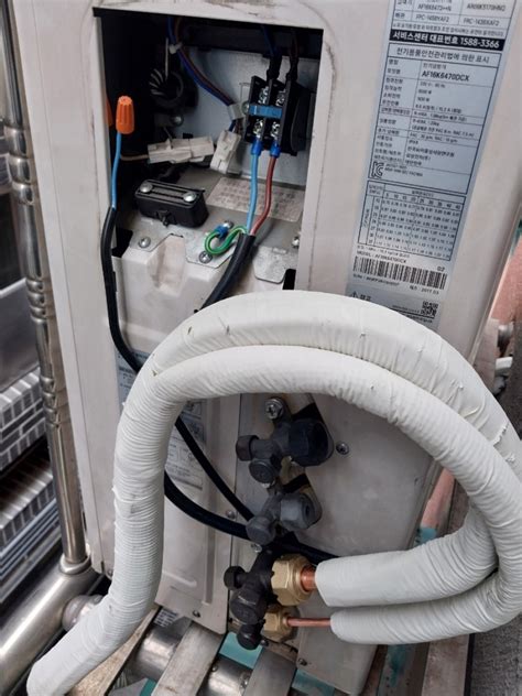 부천시 오정동 빌라3층 삼성인버터형 스텐드에어컨 재설치작업을 진행하였습니다 이사하시면서 철거해서 가져다 놓으신 에어컨 재설치작업내용입니다 부천에어컨냉난방기설치 네이버 블로그