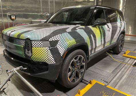 2025 Mẫu Rivian R1 được Trang Bị Pin Lfp Và Bơm Nhiệt Tài Liệu Bị Rò