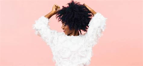 How To Comb And Maintain Kinky Curly Weave