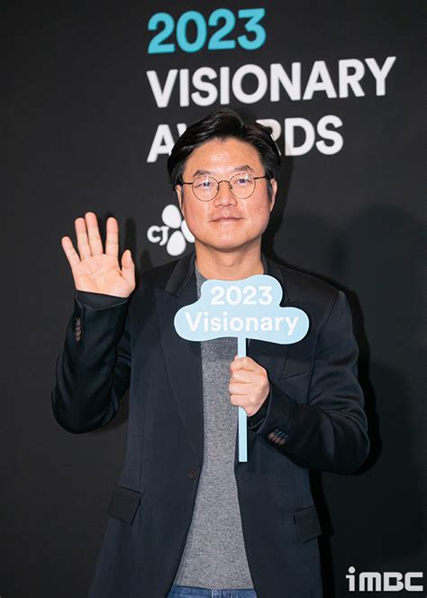 넷플릭스 예능 최초로 나영석 Pd와 협업 깜짝 발표