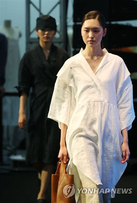 미리 보는 가을 패션 연합뉴스