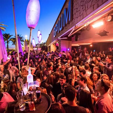 Barcelona Sex Guide For Singles And Couples World Hookup Guides