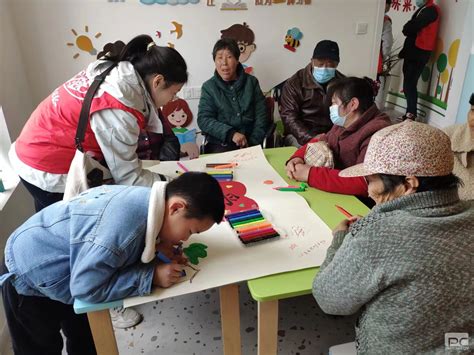 新农社区关工委开展“老少同台，共绘美好蓝图”关爱一小一老主题绘画活动 江宁区