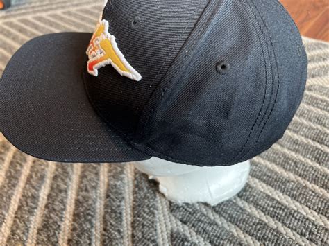 Rare Label Street Fighter 5 Logo Ryu Sublimated Under Gem