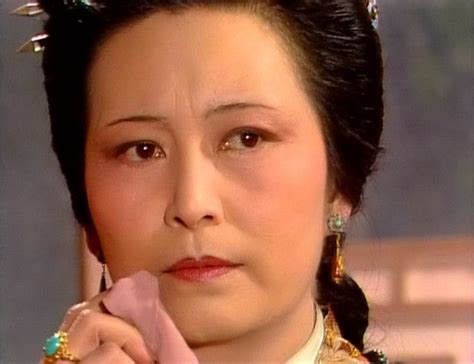 红楼梦里王夫人和薛姨妈到底谁大