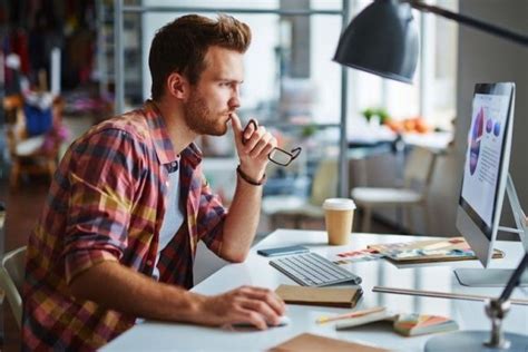 Gak Cuma Coding Kenali Lebih Luas 10 Macam Profesi Menarik Di Bidang