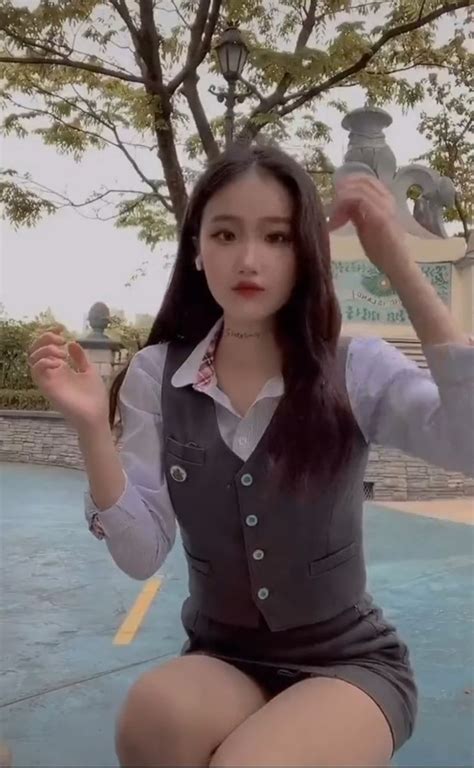 빠른 저장에 있는 Budccd님의 핀 교복 패션 여자 교복 교복 스타일