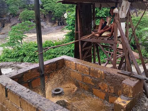 Kerja Keras Tanpa Cemas Di Teksas Wonocolo