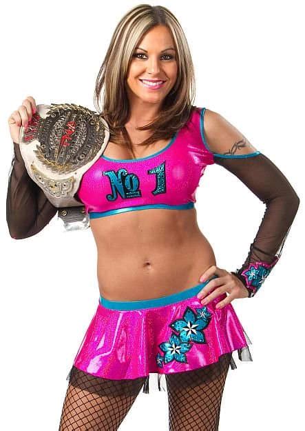 The Tna Knockouts The Women Of Impact Wrestling Hubpages