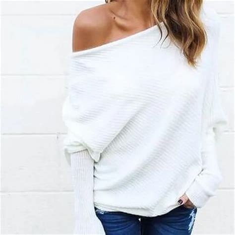 Hot Selling Winter Sexy Off Shoulder Womens Clothing Jumpers Knit