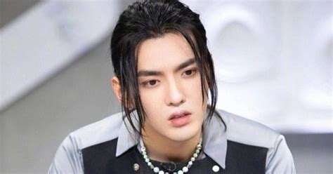 Bê bối sex lật đổ đế chế nam thần thao túng showbiz Trung Quốc