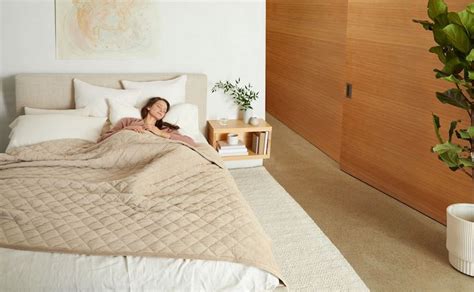 Blanket Size Chart Guide To Blanket Sizes And Dimensions Saatva