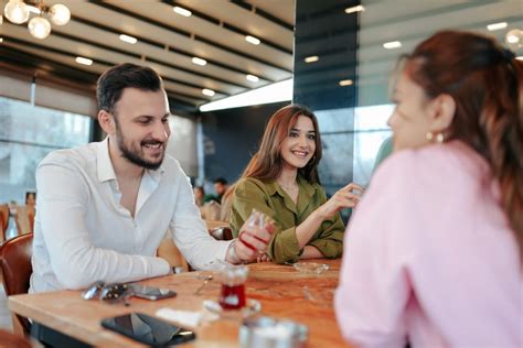 Creative Dining Shifts Understanding Guest Behavior Amid Rising Costs Modern Restaurant