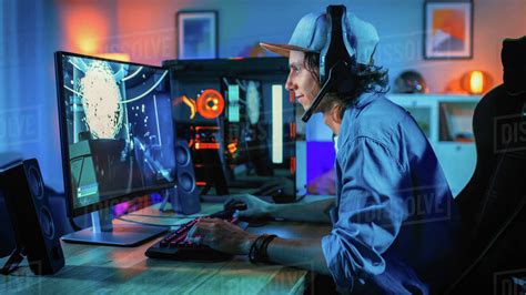 Mobile Games Online Play Chinas Ten Most Popular Pc Games March 2013