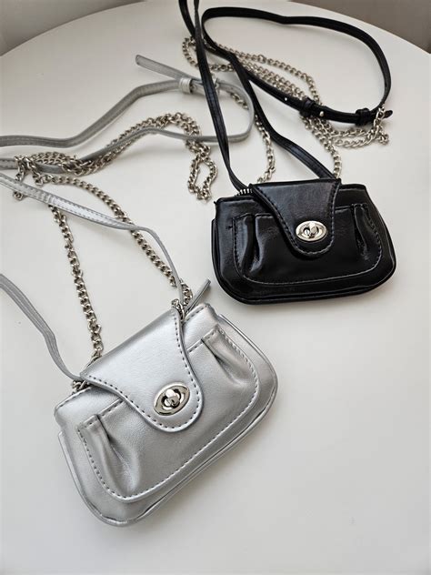 미니 크로스 체인백 에이블리