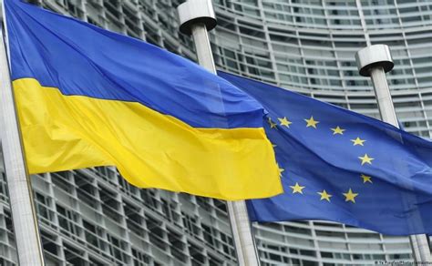 Лідери ЄС на саміті у Брюсселі підтримали старт переговорів про вступ із Україною та Молдовою