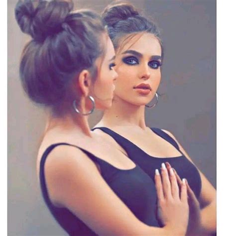 کــافـــه تــنـهــایـی