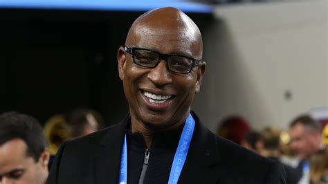 Eric Dickerson Claims Nfl Tried To Blackball Shedeur Sanders