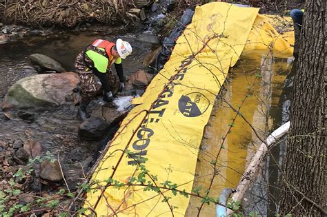 Instant Underflow Oil Spill Dam For Spills On Water Halenhardy