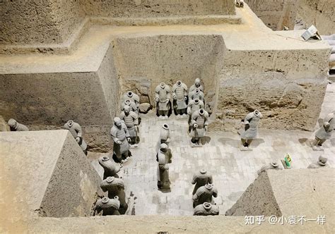 西安秦始皇陵兵马俑什么样？宏伟壮观让人惊叹，今天带你一探究竟 知乎