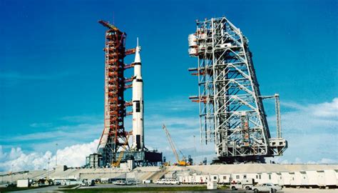 Mobile Service Structure