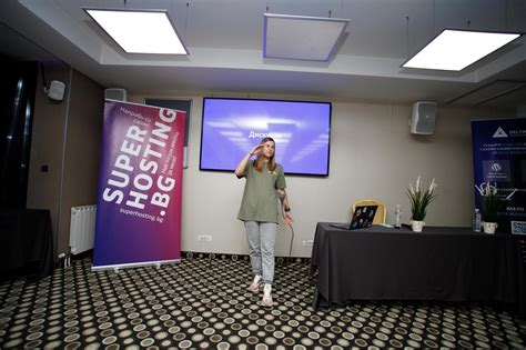 Лекция Как да разработваш професионално с Wordpress Wordpress Sofia Meetup {dev} Blondie