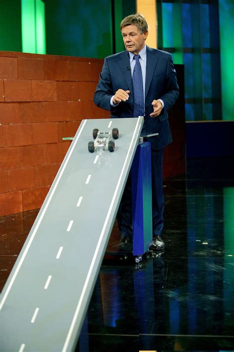 30 Jahre Knoff Hoff Show Explosionen Wunder Und Vulkane Der Spiegel