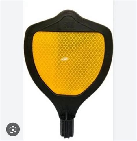 Plastic 3m Flexible Median Marker At ₹ 110 Piece In New Delhi Id 2855225678130