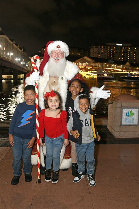 Holiday Spectacular Events Friends Of The Riverwalk