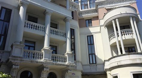 Квартиру Зеленского в Ялте заберут из принципа Аксёнов