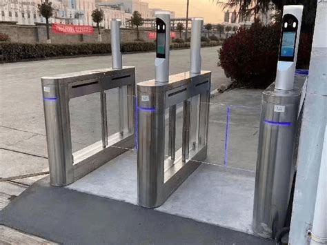 Ai换脸技术突破人脸识别防线，银行账户安全岌岌可危诈骗系统非法手段