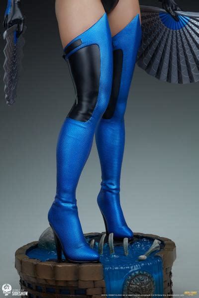 Kitana Scale Statue By PCS Sideshow Collectibles