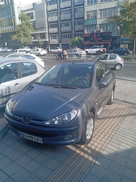 206 Sd مدل 98،خاکستری،کارکرد 72هزار در تهران ۱۲ مرداد ۱۴۰۴