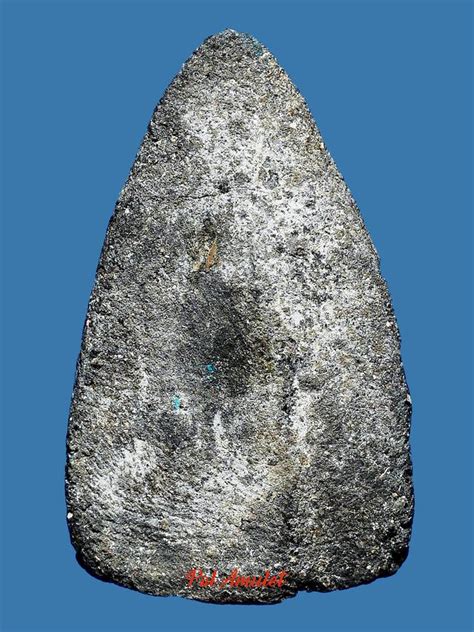 หลวงปู่ทวดเนื้อว่าน รุ่นแรก 2497 พิมพ์กลางหน้ากลม อกแฟบ สวยแชมป์ Ennxo