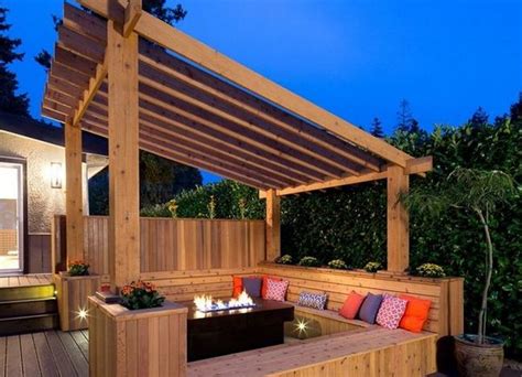 Деревянная пергола