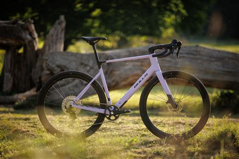 Neues Bulls Machete Rx 1 Jubiliäumsmodell Carbon Race Gravelbike Sub 2
