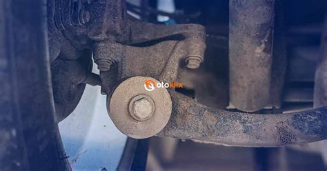 Mengenal Steering Axis Yang Merupakan Bagian Wheel Alignment