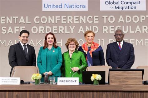 Article A Once Smooth Path For The Global Compact