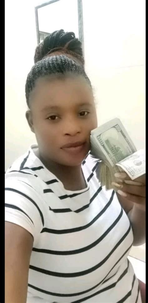 Zimbabwe Sex Worker Gets Paid Us 15 000 By Satisfied Client News Of The South