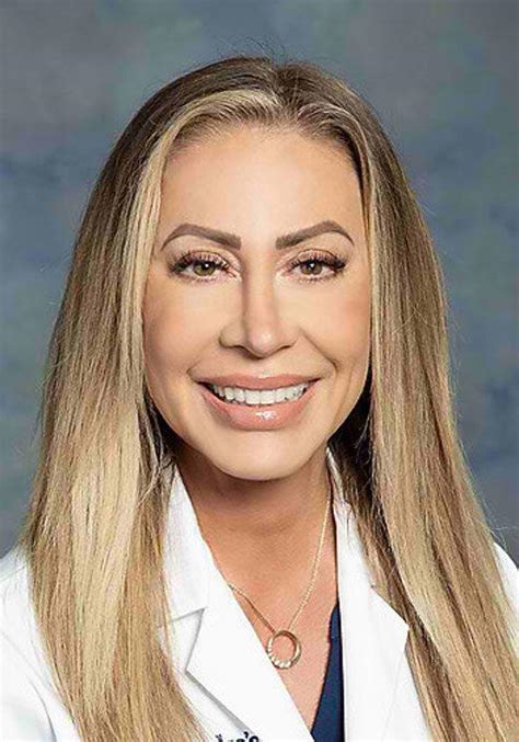 Dr Lorna Brudie Do Gynecologist Oncologist Kansas City Mo