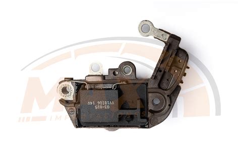 Relay 03 025 Toyota Chico Maquinaria 3 Terminales