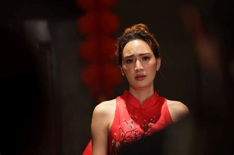 เพราะรัก เรื่องย่อเพราะรัก นำแสดงโดย เจมส์ มาร์ และ พาย รินรดา