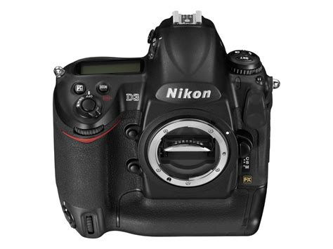 Nikon Makes Full-Frame Debut with the D3