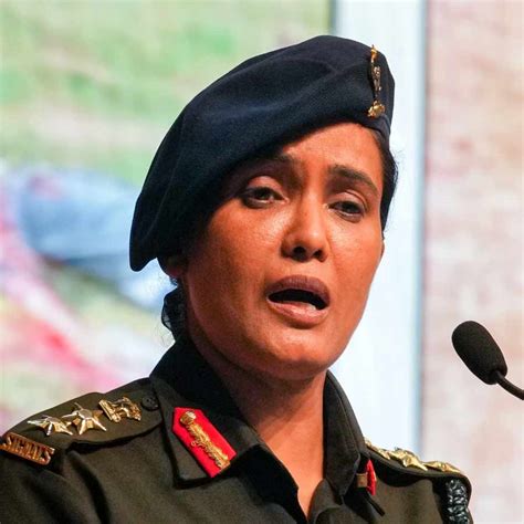 Sofiya Qureshi At Kaun Banega Crorepati Fought For Rani Lakshmi Bai