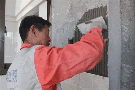 瓷砖崩瓷怎么修补